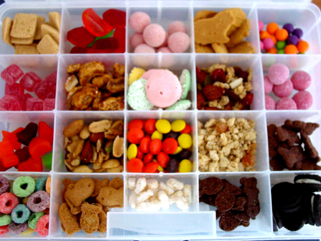 inspire co.: snack trays for the trip...