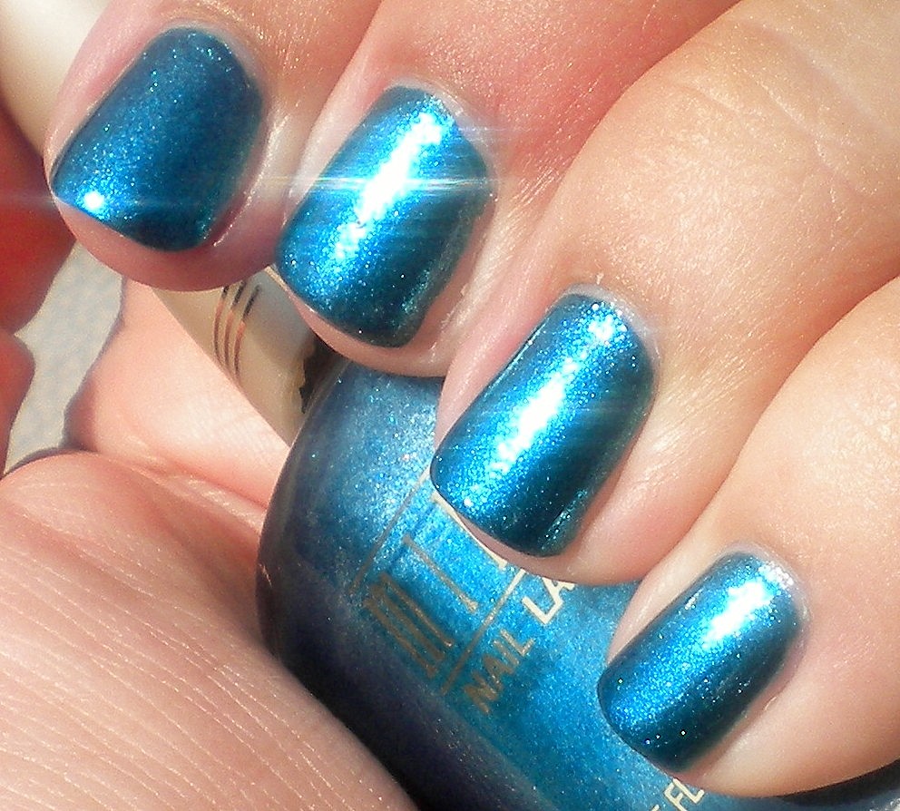 Nail Polish Addiction Anonymous: July 2010