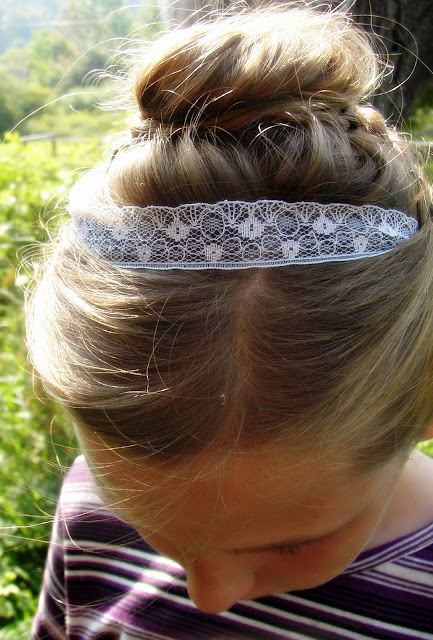 Regency Style Hair Tutorial.