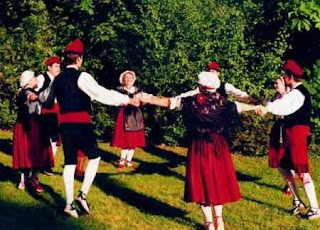 Sounds & Words of France: Sardana