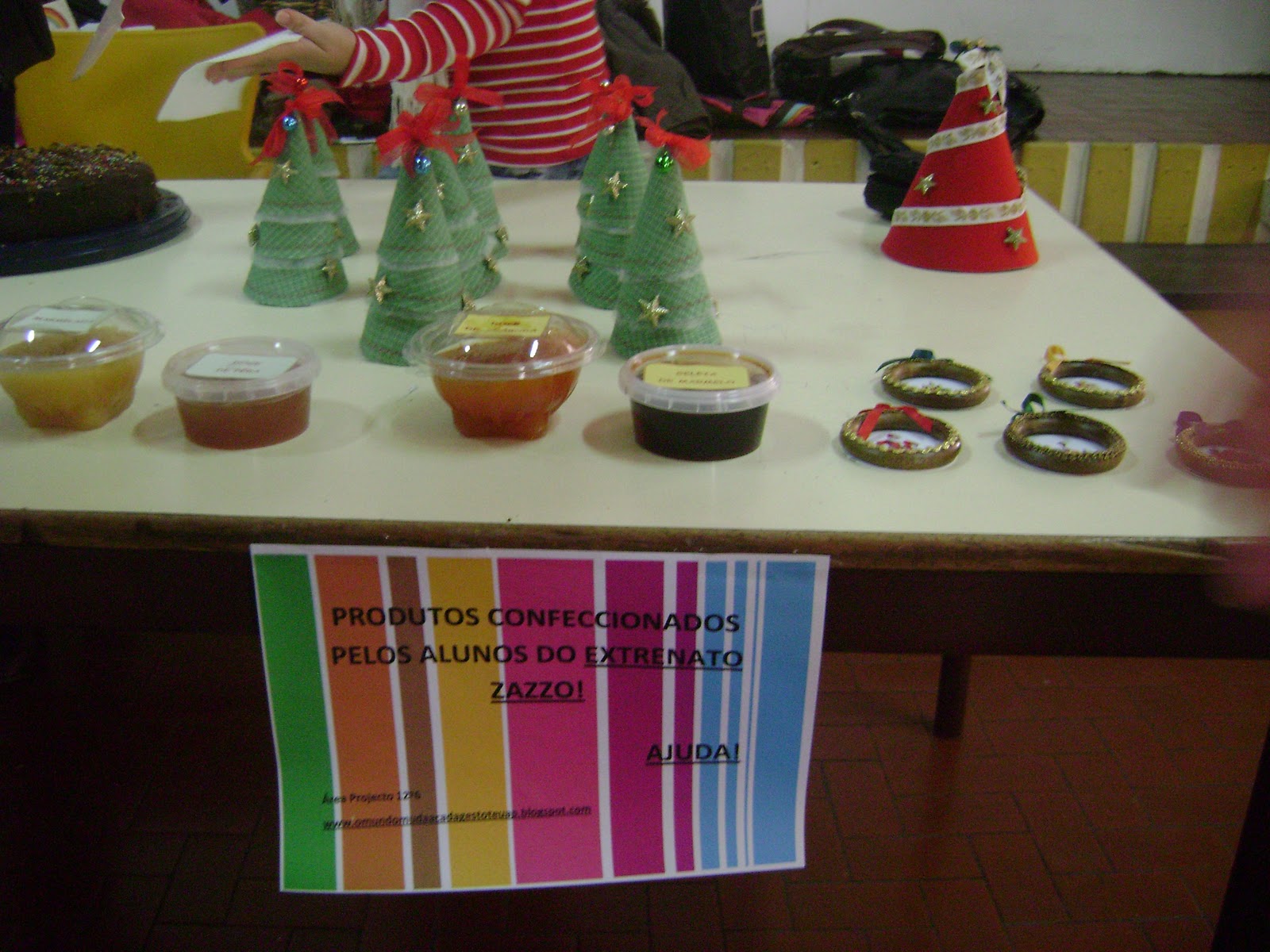 O mundo muda a cada gesto teu: Banca de Angariação de Fundos