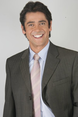 Un lugar para lo Naco, Cursi y Nostálgico: Victor Hugo Cabrera