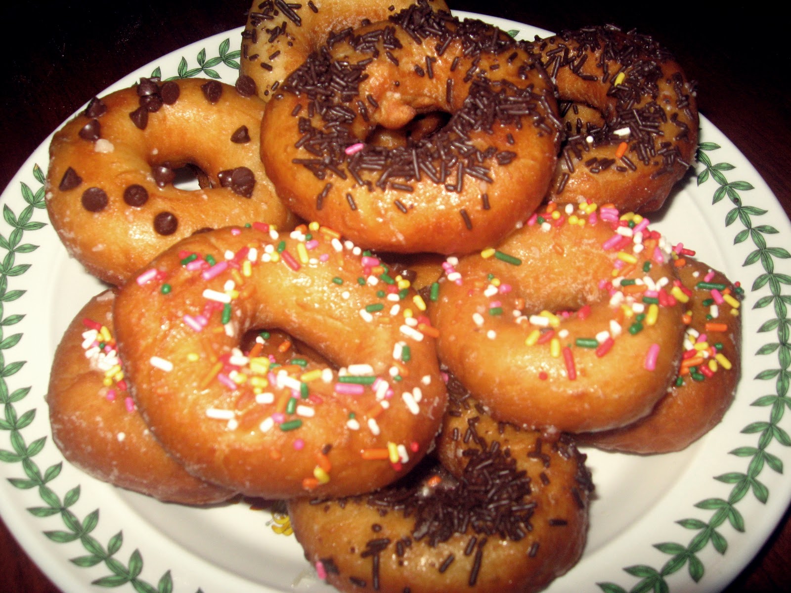 Creamy Glazy Doughnuts