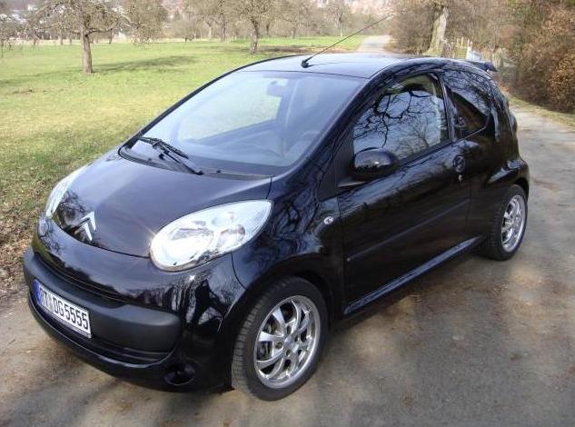 The CityBug: Black Modified Citroen C1