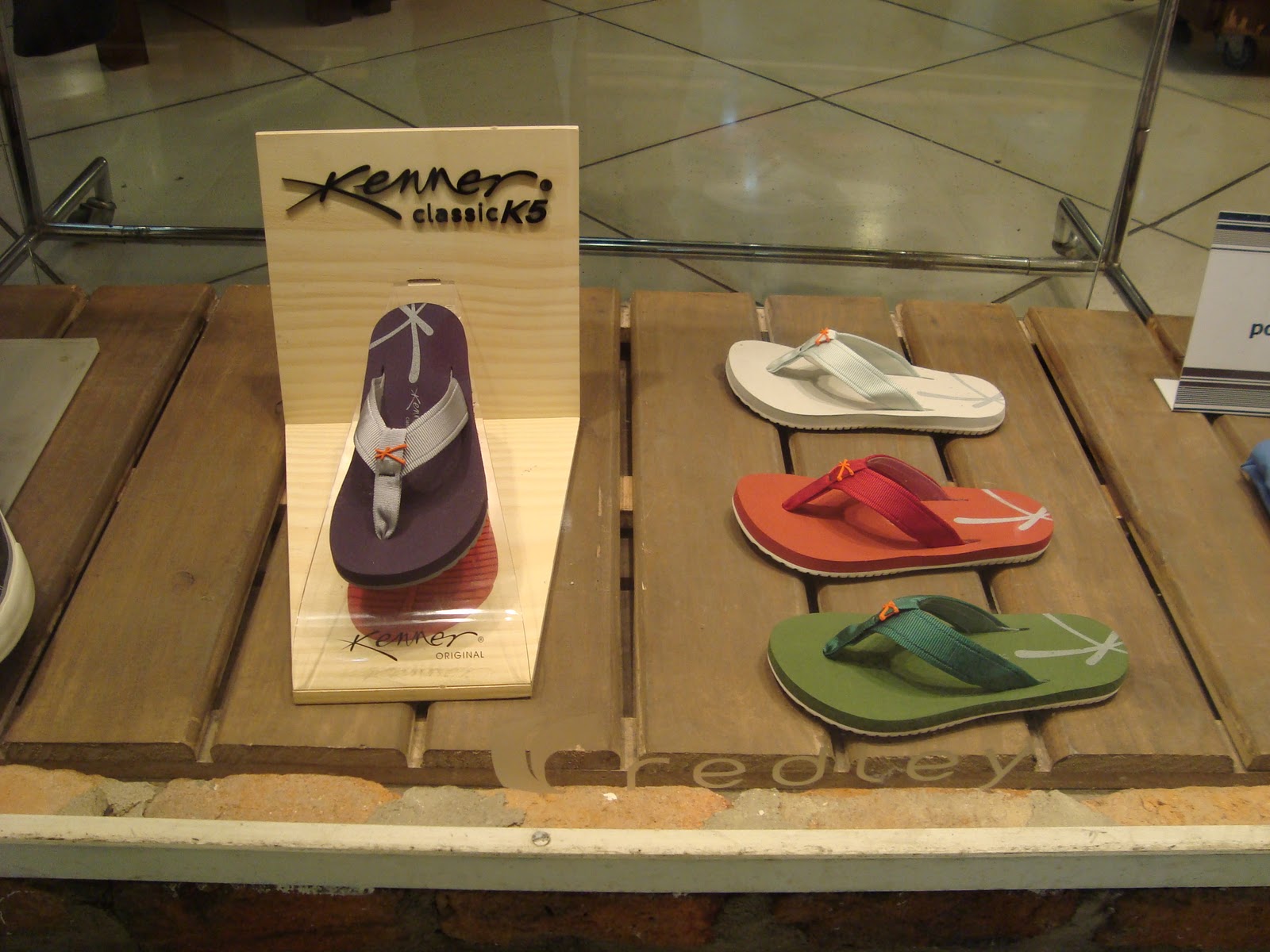 Sandálias Kenner | Espaços Kenner