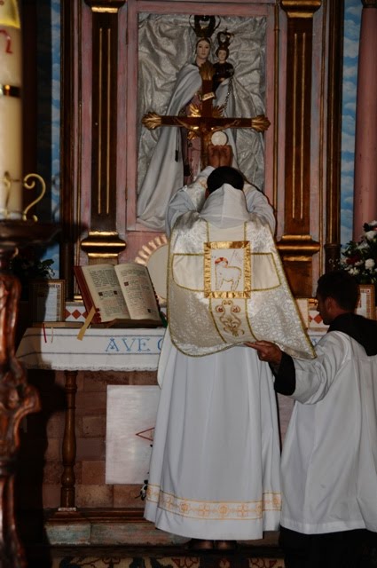 RORATE CÆLI: A new Traditional Carmel