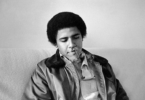 Know THE Unknowns: Barack Obama - Young Age Stylish Photos Collection