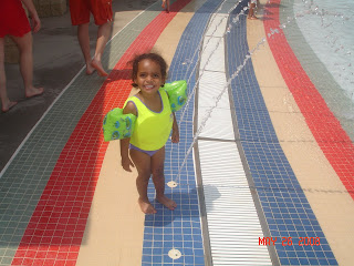 The Ogilvie's: Gilley's Pool on Memorial Day