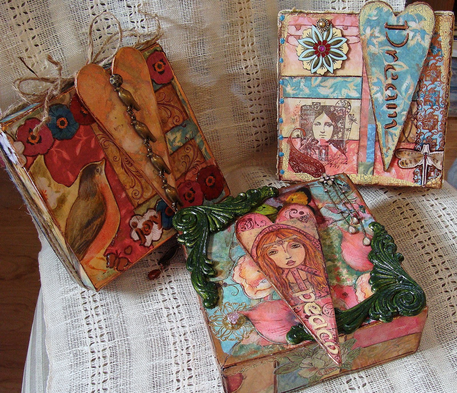 My Art Journal: Beautiful Papers