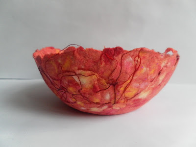 Minnado's House: Paper bowls