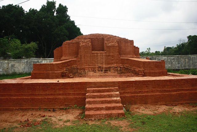 Explore The World: Lalmai Moinamoti and Shalbon Bihar-Explore the ...