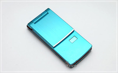 k.e.i.t.h.i.n.u: SoftBank 再度推出 Sharp 手機 920sh 夢幻機種