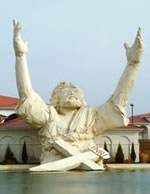 Strangely Blogged: I theoretically posit a God that doesn't like "tacky".