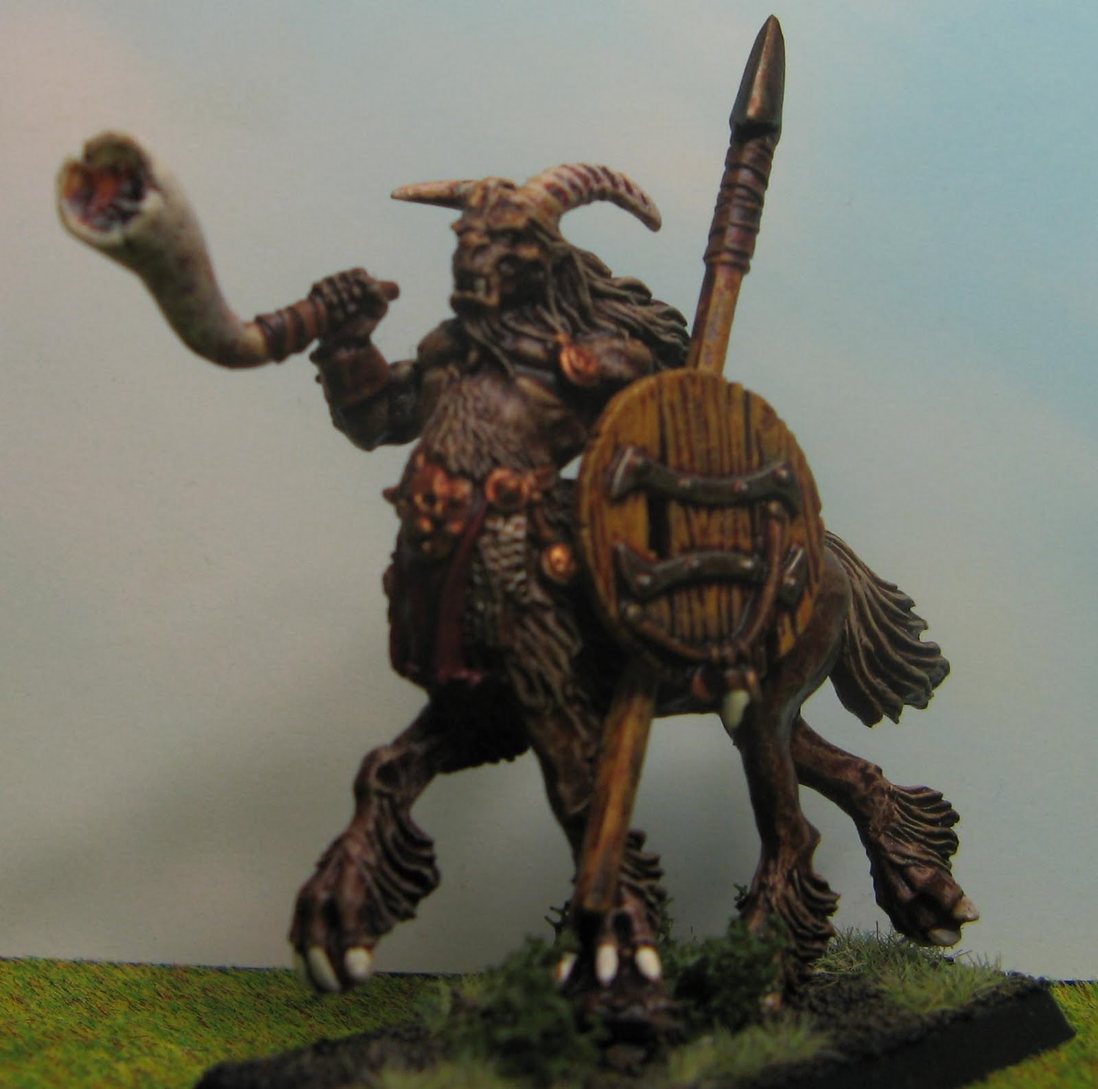 Enthusiastic Contrafibularatories: PAINTED FIGURES - WFB - Centigors