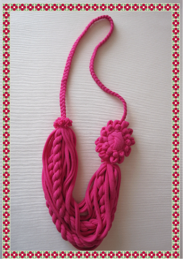 Como hacer collares de tela - Imagui