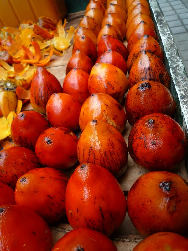 Todos Mis Pispirispis: Chontaduros en Bogotá