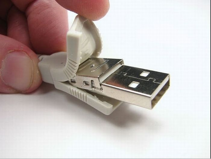 My Funny: How to Create Weird USB-Stick | Pictures