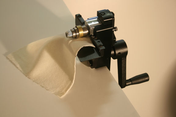 The Merry Hooker Woolens: Townsend Fabric Cutters!