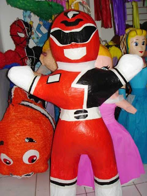 Henshin Grid: Power Rangers Piñatas