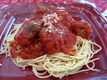 MAY DAYS: Italian Night Tablescape