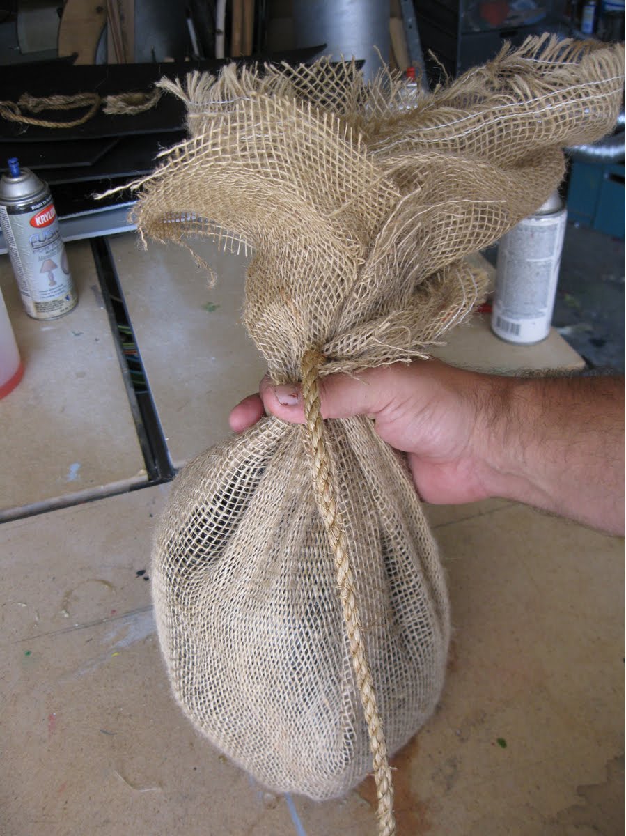 DAVE LOWE DESIGN the Blog: 104 Days 'til Halloween: Bloody, Dripping ...