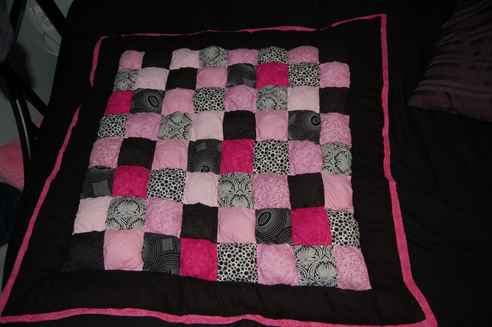 Katiedid Crafts: Puff Quilt Photos