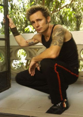Green day: Mike Dirnt S2