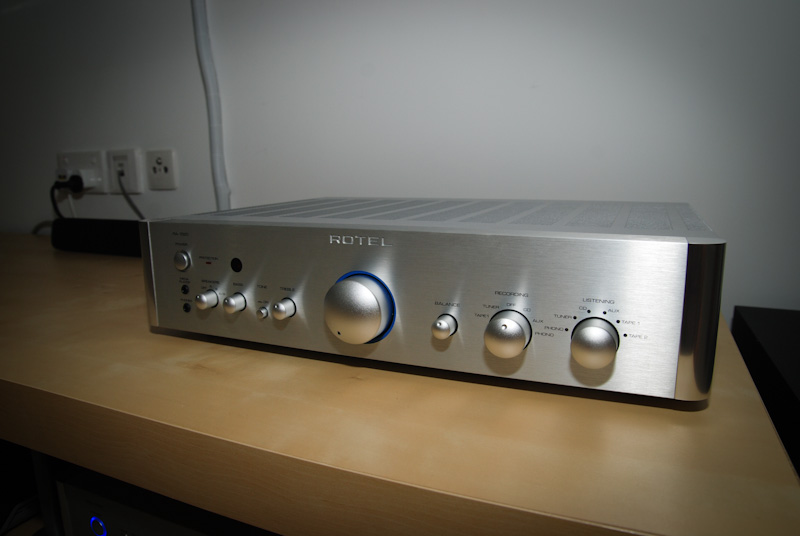 Jules eating guide to Malaysia & beyond: Rotel RA1520 and RCD1520 ...