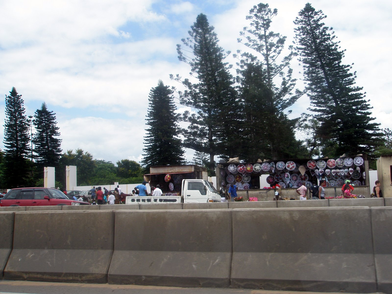Digital no Índico: Maputo imagem -- Cemitério de Lhanguene
