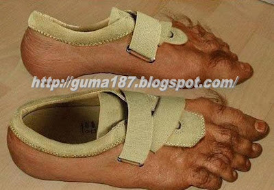 EL BAR DE GUMA...: Tenis raros!!!