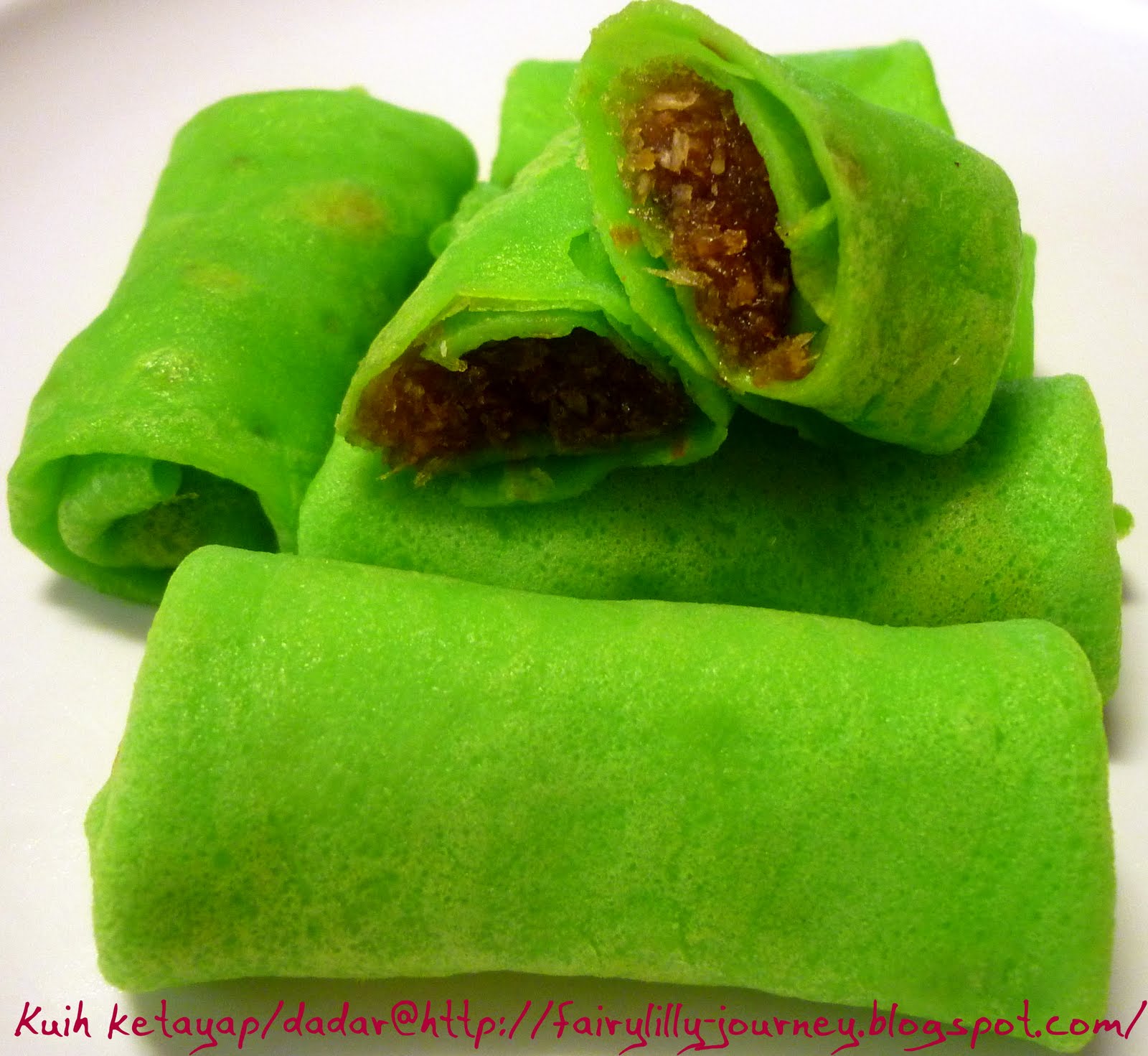 Fairy Lilly Pink Putih: Kuih ketayap pelbagai saiz n tekstur...