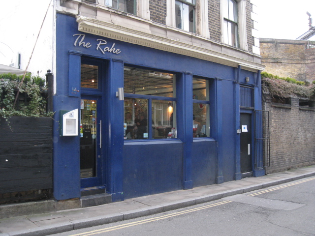 Ghost Drinker: January 2011