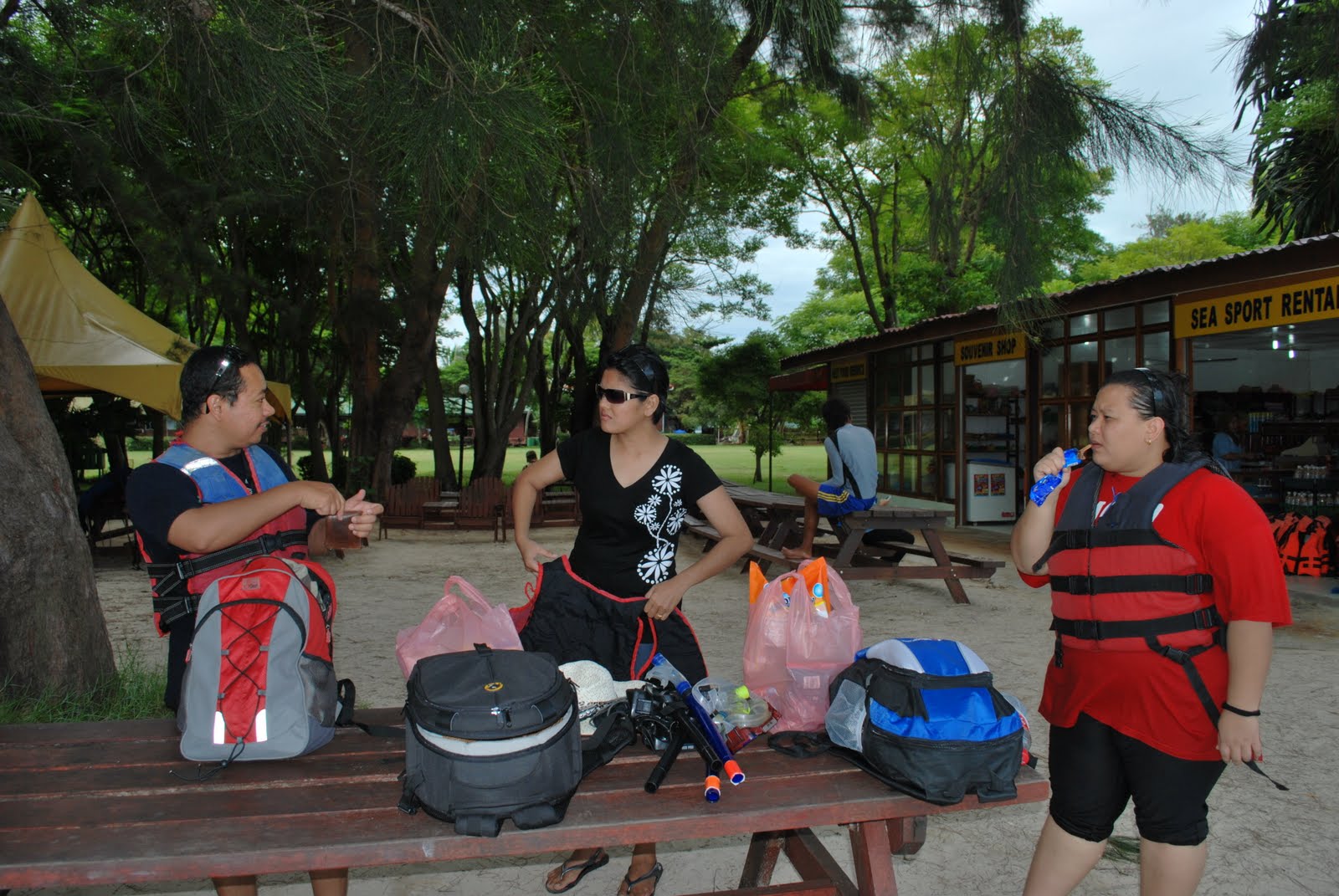 MY ALL: pulau manukan, pulau sapi dan padang point...