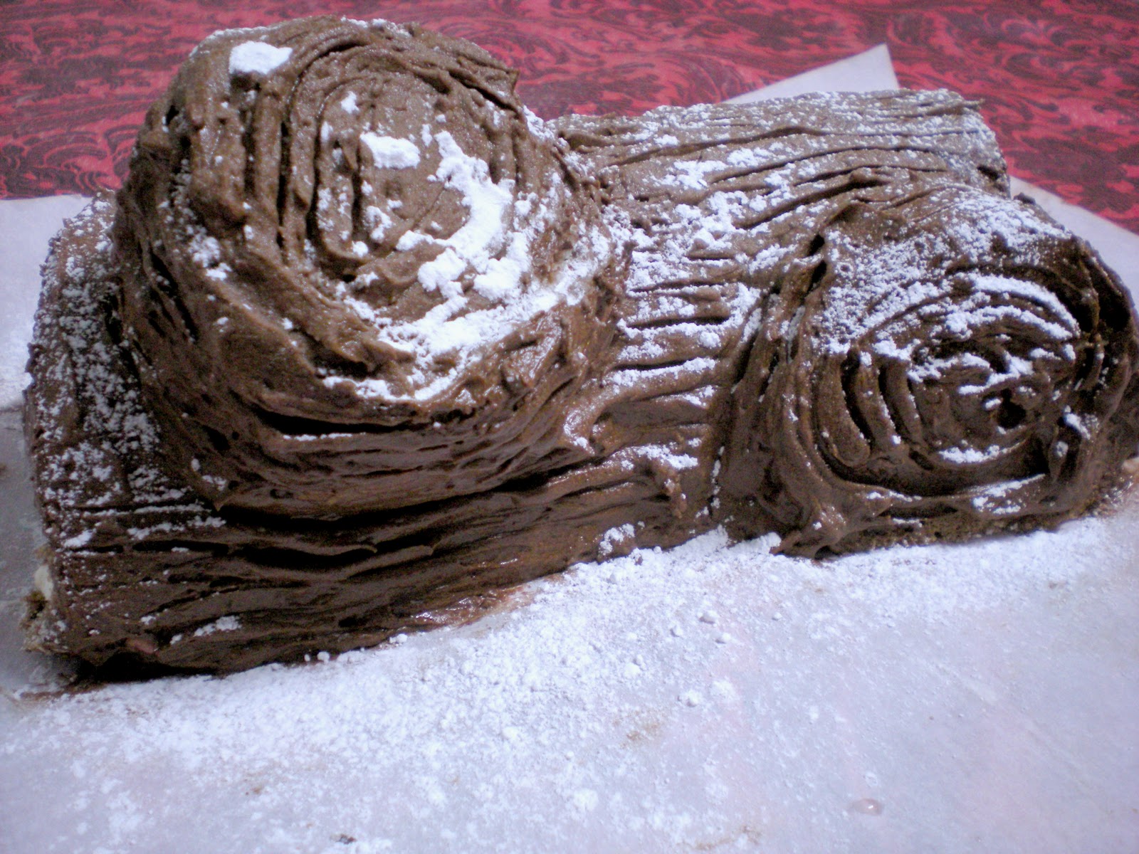 Random Cuisine: Double Chocolate Yule Log - A Success