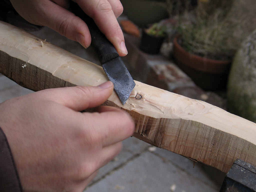 Tom Milner: Making a Yew Self Bow