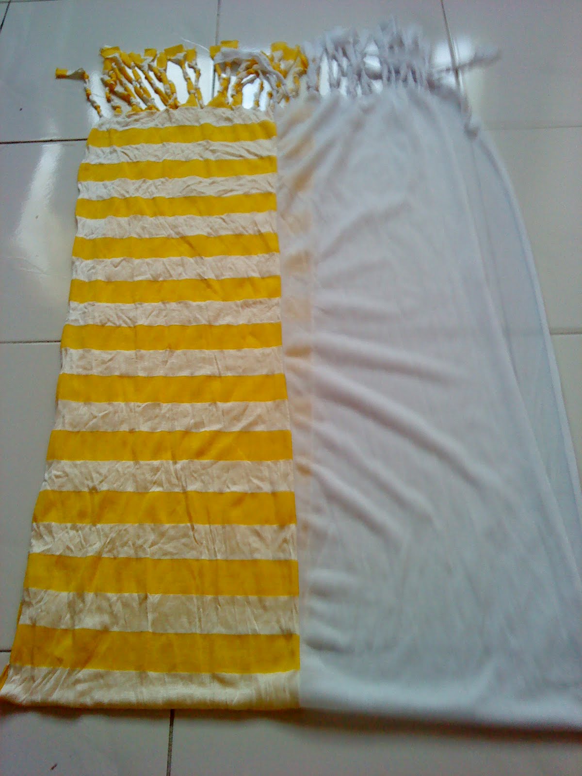 ~ gLoRiOuS_b ~: plain & stripes rambu ramba shawl