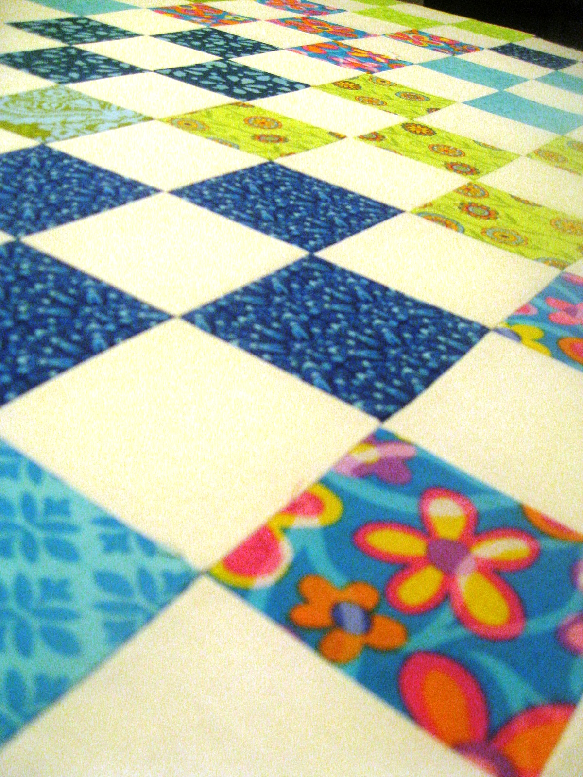where a second glance makes all the difference: Lexi's quilt