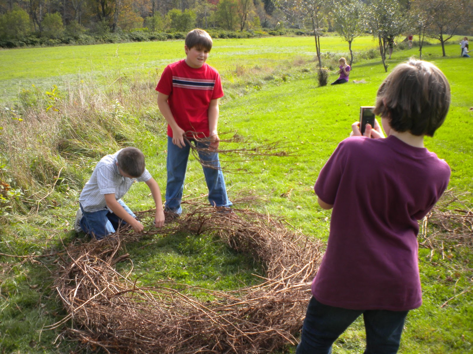 Waitsfield Elementary Art: More Andy Goldsworthy-inspired Nature Art
