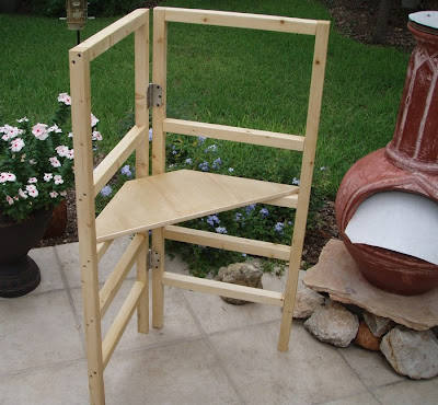 Risk's Wildly Successful Astronomy: Observing Chair/Step Stool