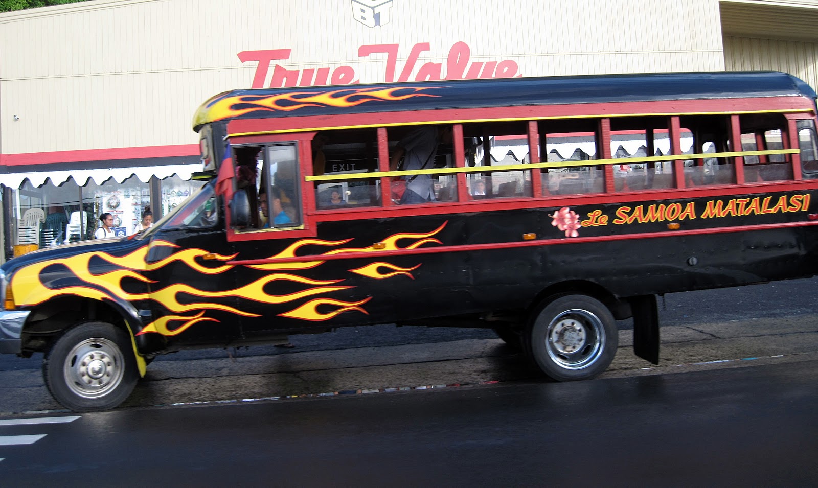 Across The Universe: Fa'a Samoa (The Samoan Lifestyle)