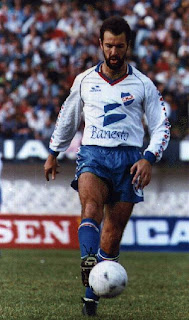 PES 2008 Caras y Stats: Hugo De León