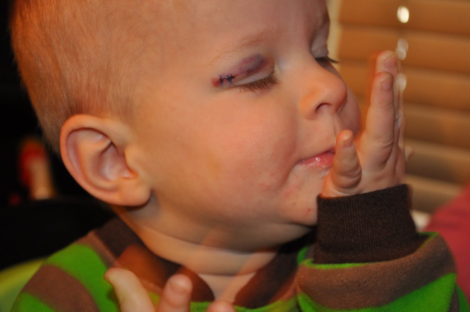 The Poulsen Family: Baby hurt...