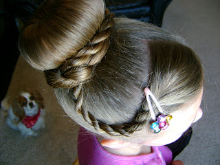 Do's To Choose: Quick and Easy Barbie Bun