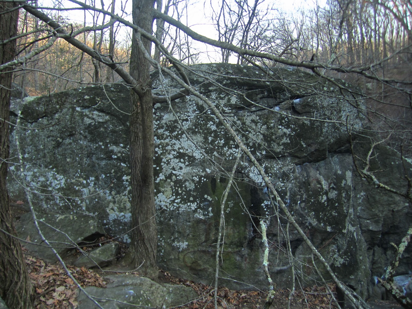 Robin's Bouldering Page: Northwest Branch