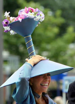 PictoVista: 10 Most Bizarre Hats