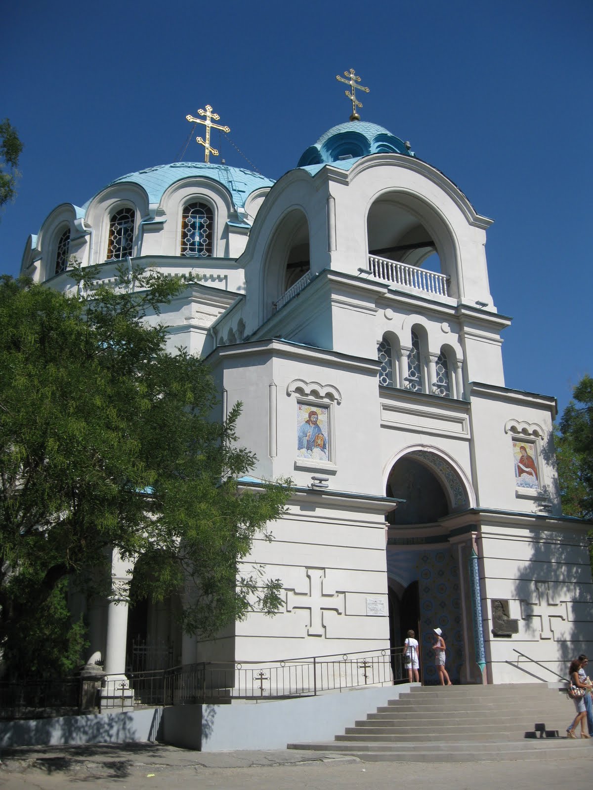 fran-ukrainian-adventure: Yevpatoria, Crimea