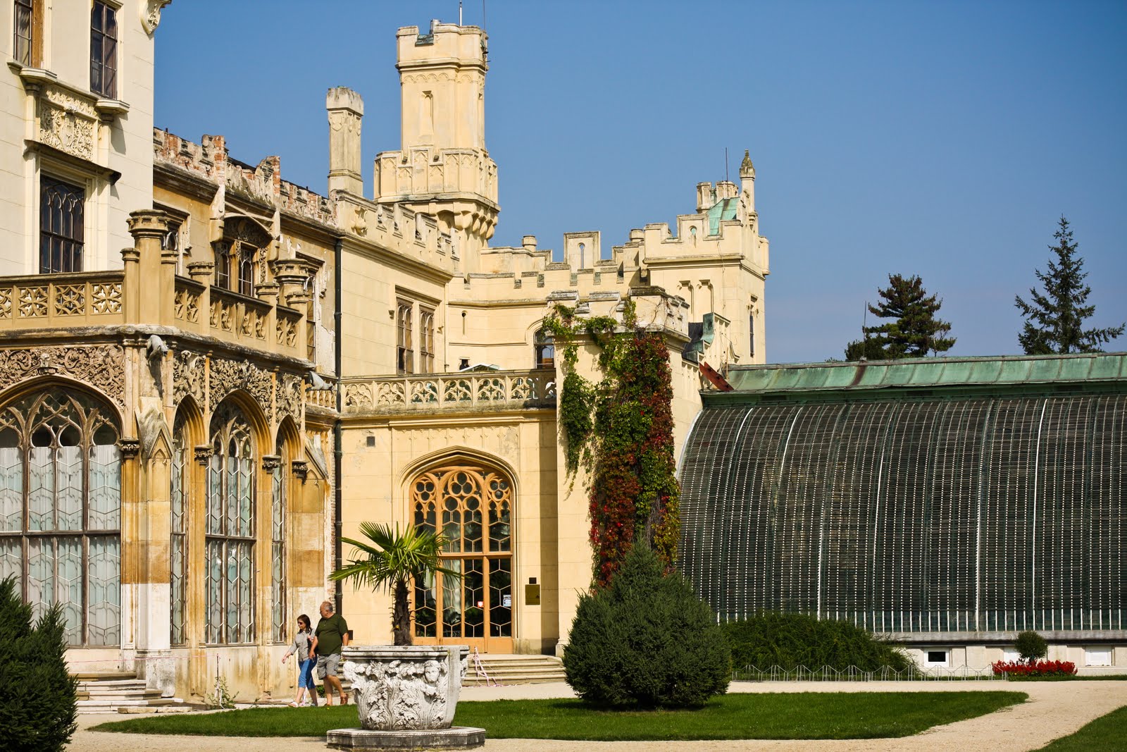 Legal Smorgasbord: Lednice Castle