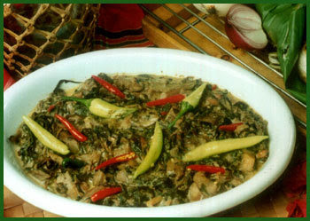 The Nature's Market: Dried Gabi Leaves (Dried Taro Leaves)