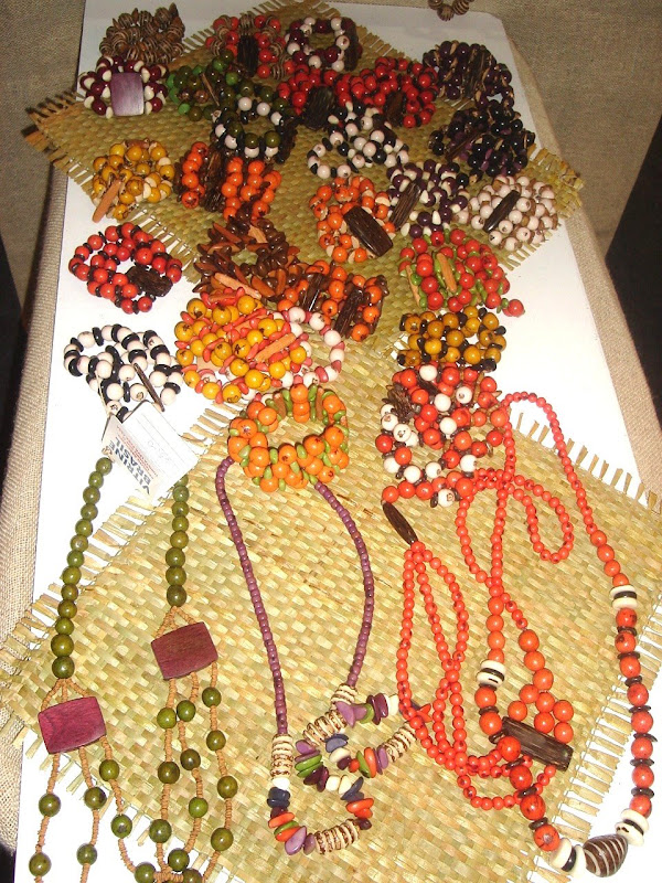 LEAVES OF GRASS: THE ART OF BRAZILIAN HANDICRAFT