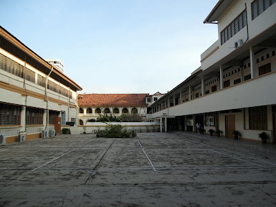 Ipohtown: Main Convent and St. Michael's: The Missing Link